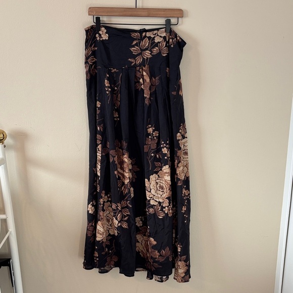 Peruvian Connection | Skirts | Peruvian Connection Dark Floral Maxi ...